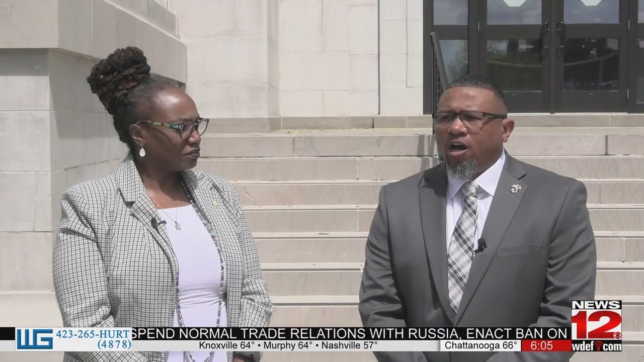 Geter endorses Nate Doss to follow her on the County Commission - YouTube