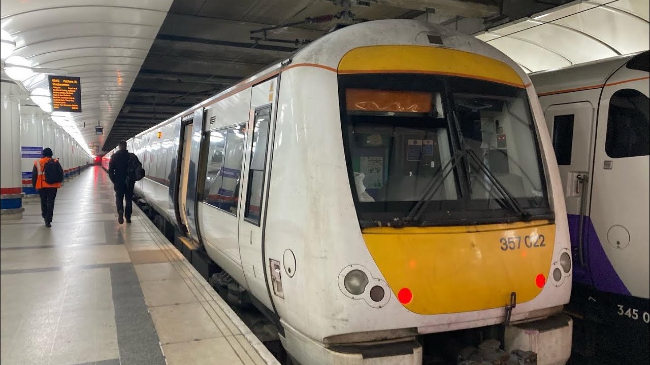 Inside the Class 357 cab #shorts #transport #trains - YouTube