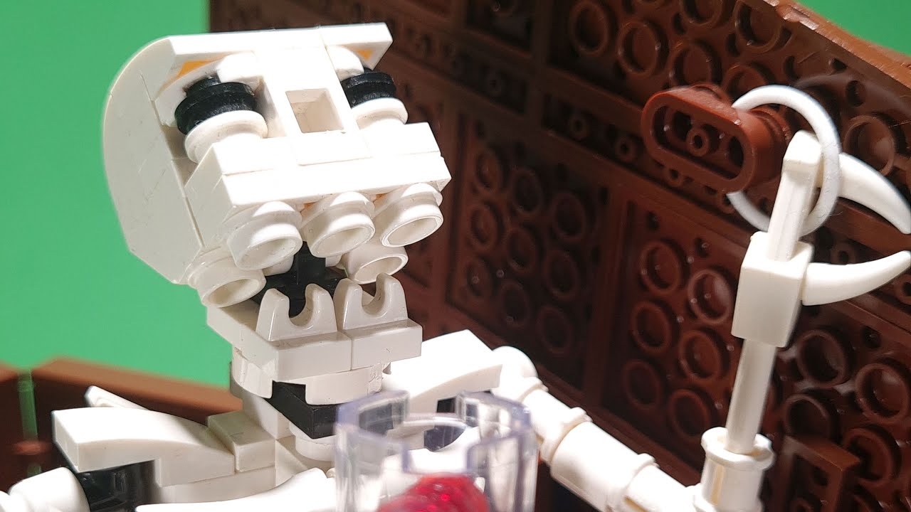 Skeleton, a LEGO automaton - YouTube