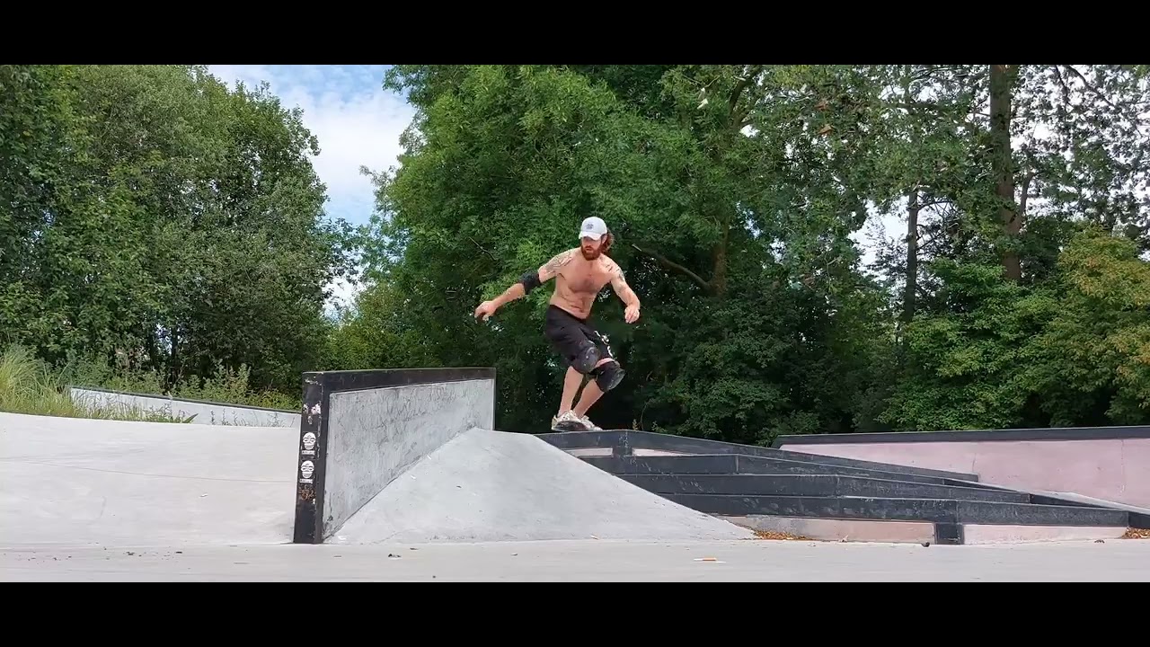 Rocking the rail - YouTube