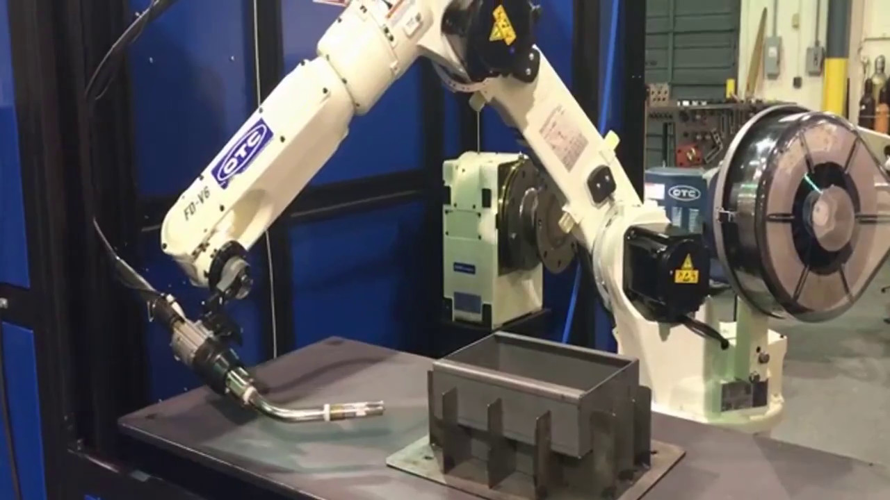 Robot welding - Eureka Virtual Machining 8.1 - YouTube