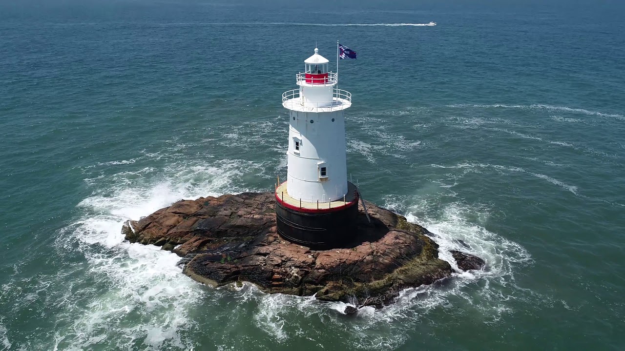 Drone view Sakonnet Point Lighthouse 2018 - YouTube
