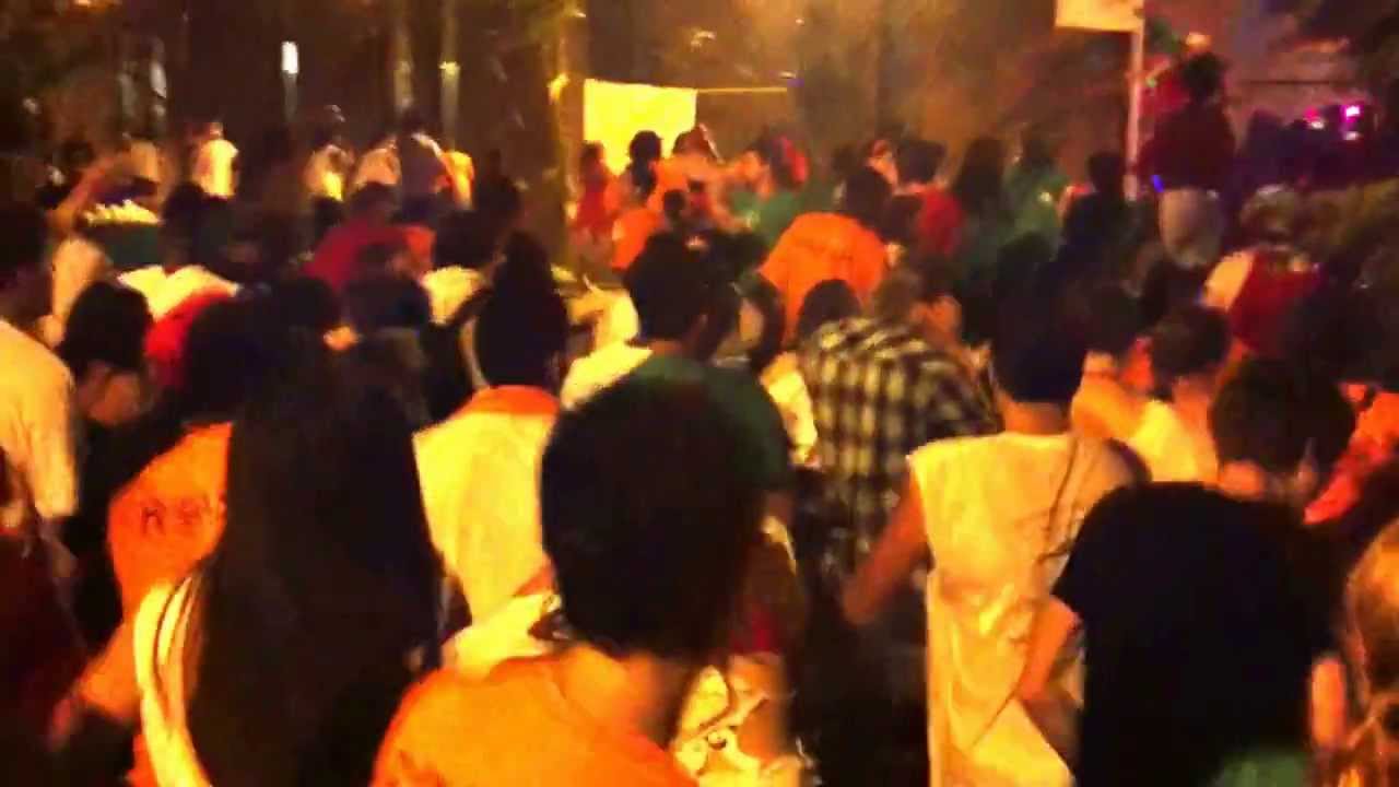 McLaughlin College, York University Frosh Week 2011 - YouTube