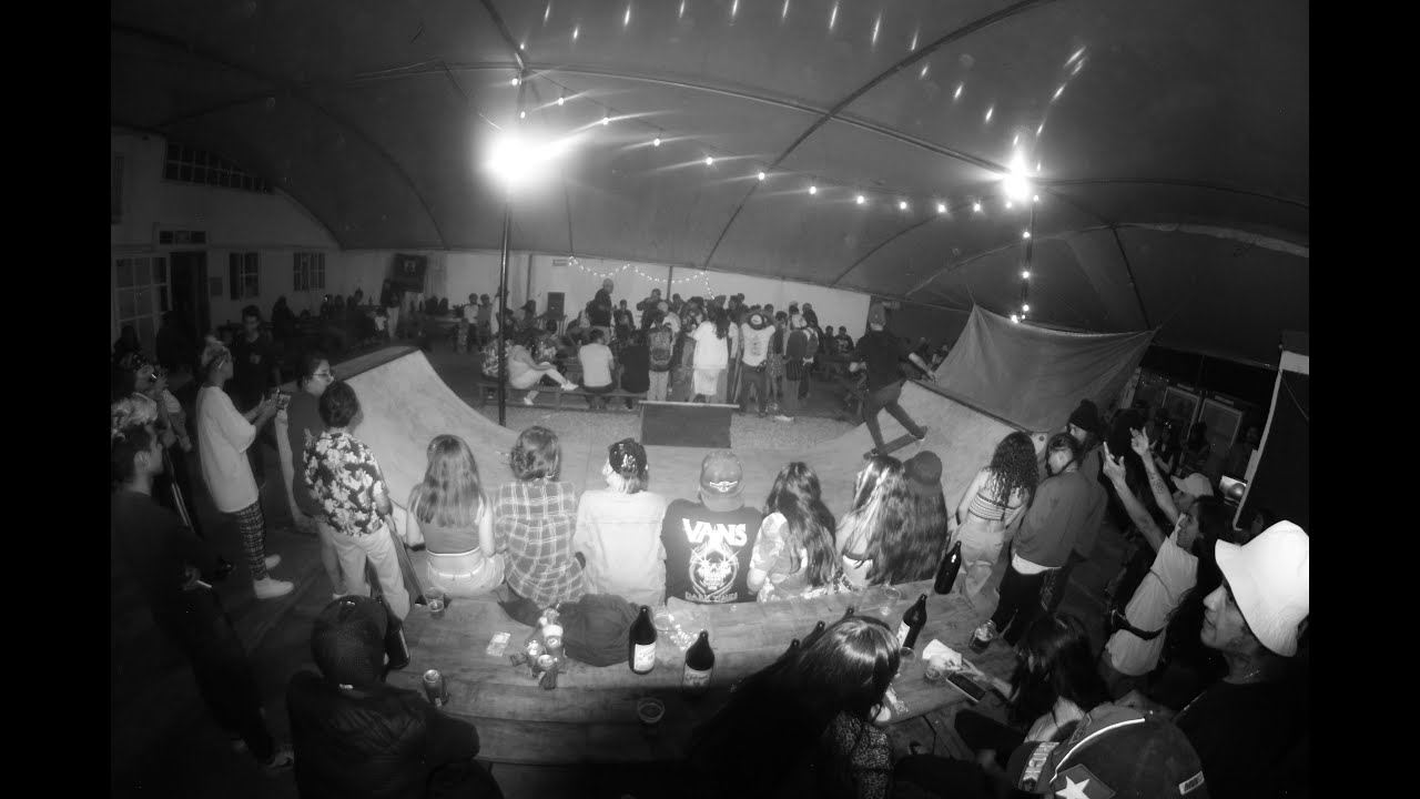 LA LOSA - RAP, PIZZA Y PATINETAS - YouTube