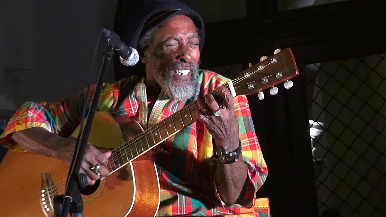 IJAHMAN LEVI "Jah heavy load" @ Regałowisko 2013 / Polska. - YouTube