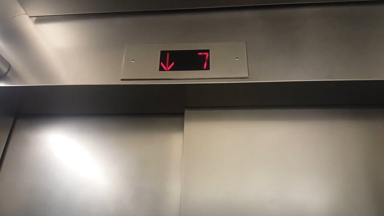 Otis Traction Elevator @ Port Authority Bus Terminal - South Wing - New ...