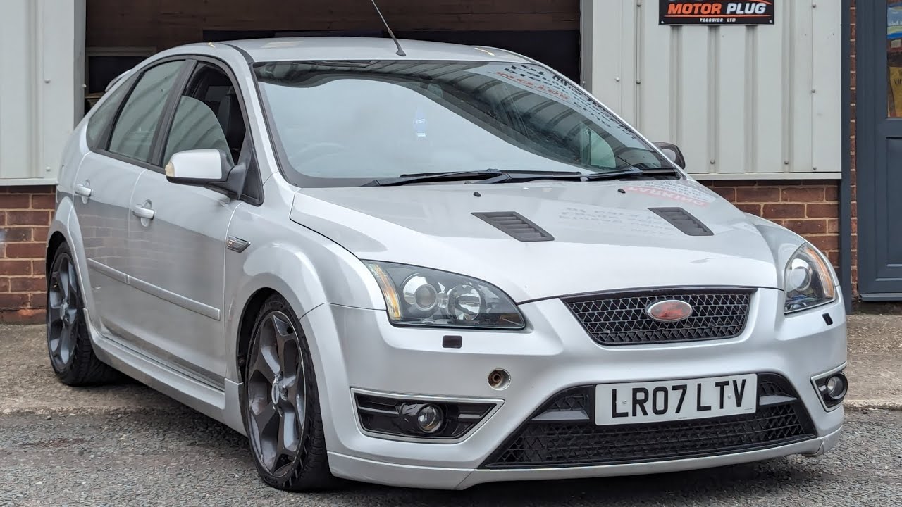 FORD FOCUS 2.5 SIV ST-3 HATCHBACK 5DR PETROL MANUAL (224 G/KM, 221 BHP ...