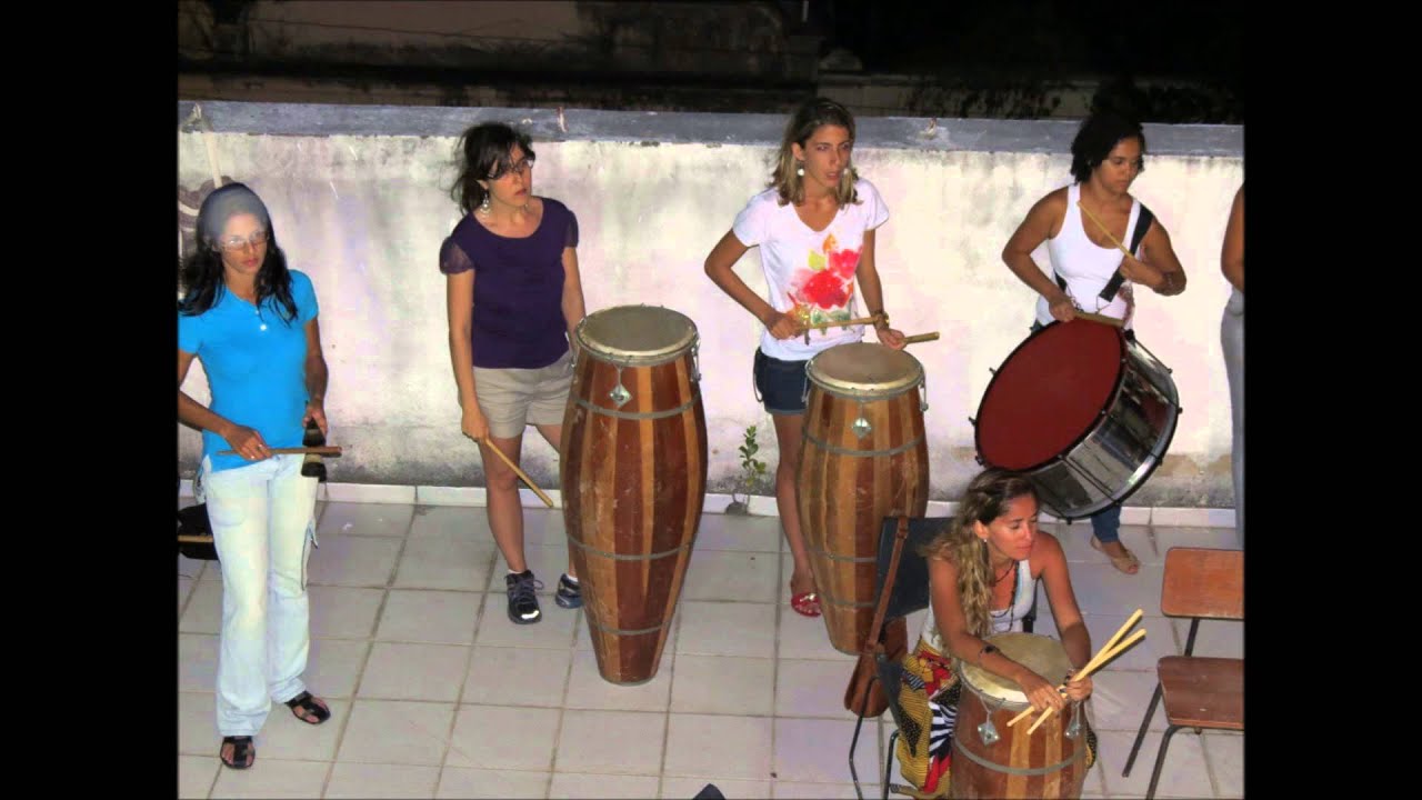 No ritmo do batuque... - YouTube
