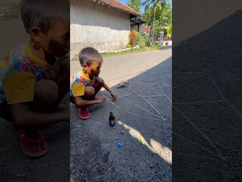 Bocil Opet and Ajaib Bikin Layangan Kita lihatin