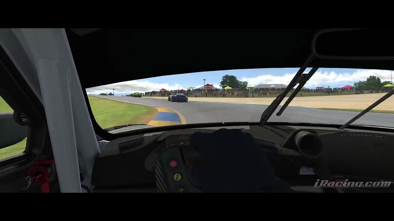 Road Atlanta start Porsche GT3 R - YouTube
