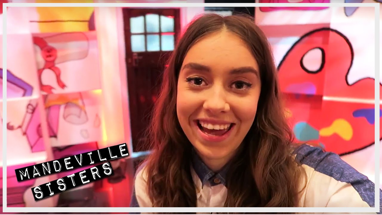 CBBC SET TOUR - YouTube