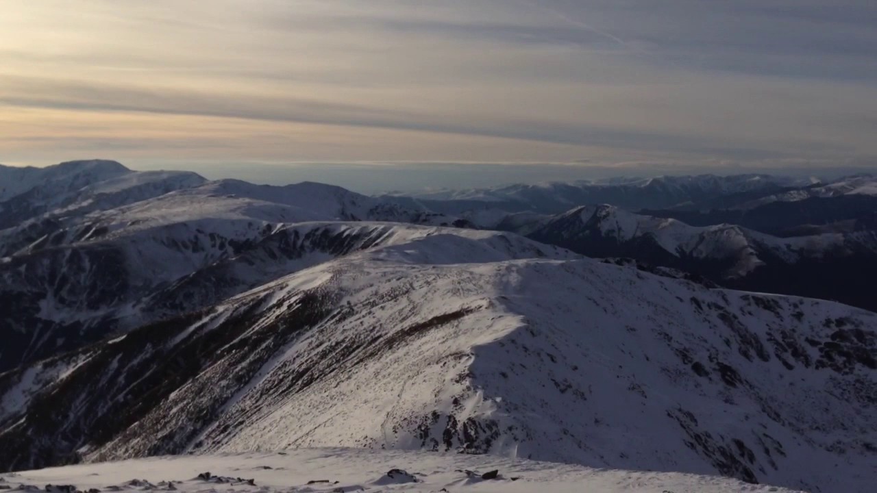 Panorama de pe Vf. Papusa - YouTube