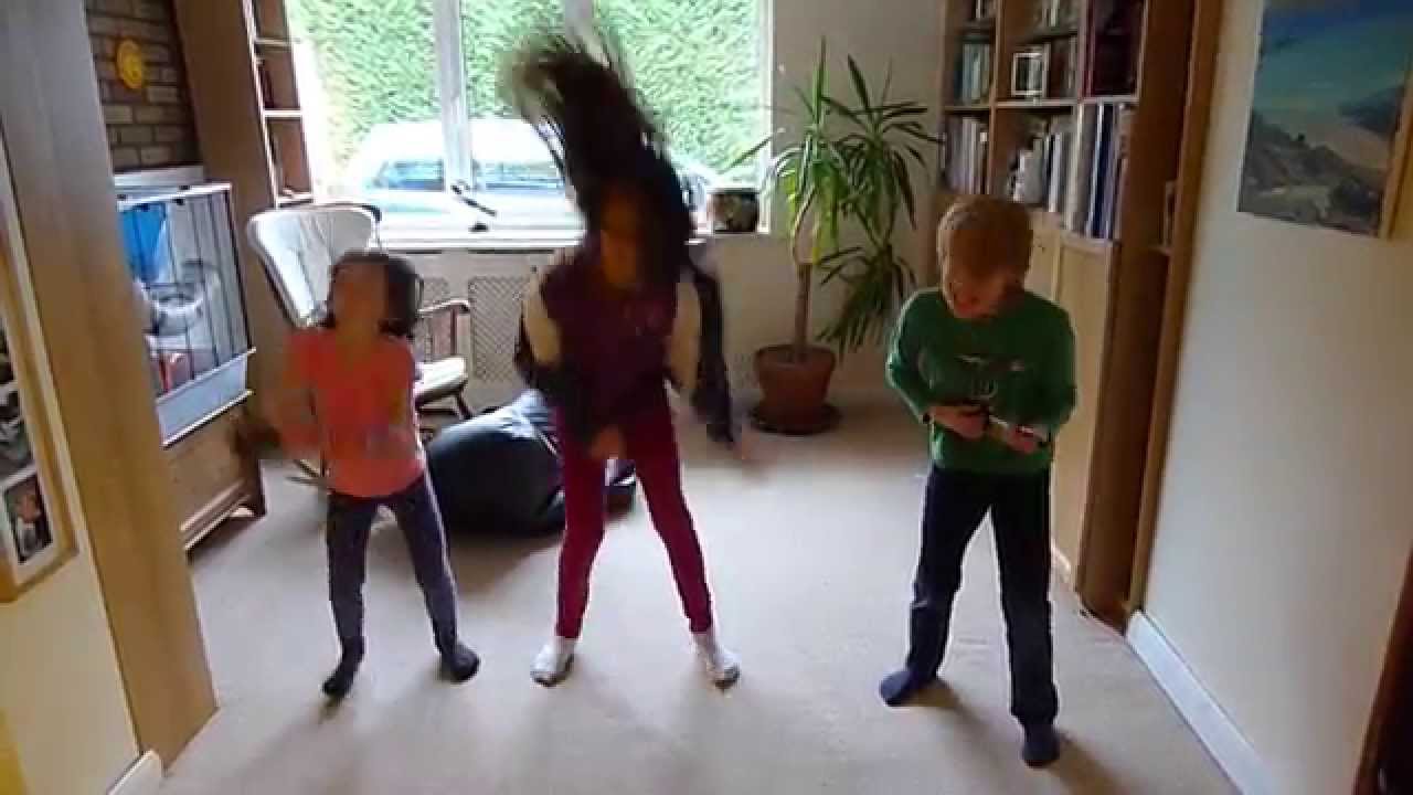 Rocking kids - YouTube