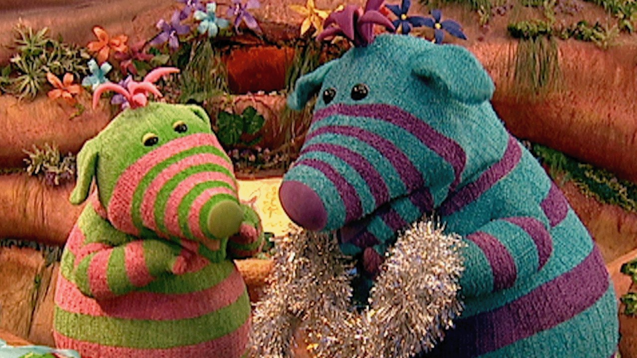 TINSEL Full Episode 🎄 Christmas with The Fimbles and Roly Mo Show ️ ...