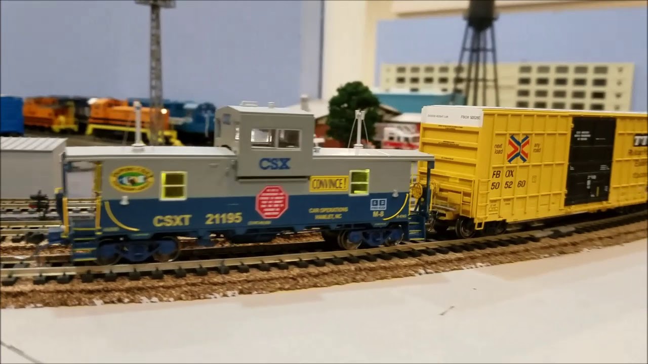 TTX FREIGHT TRAIN 103017 - YouTube