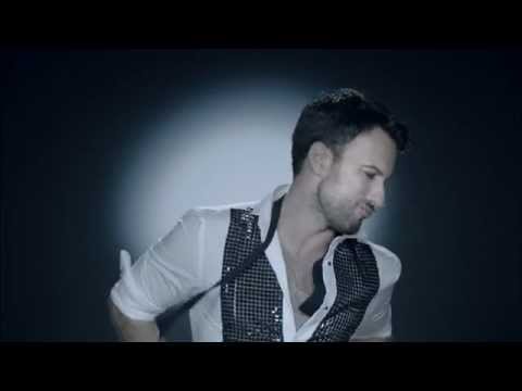 Aşk Gitti Bizden (Ozan Çolakoğlu feat. Tarkan)