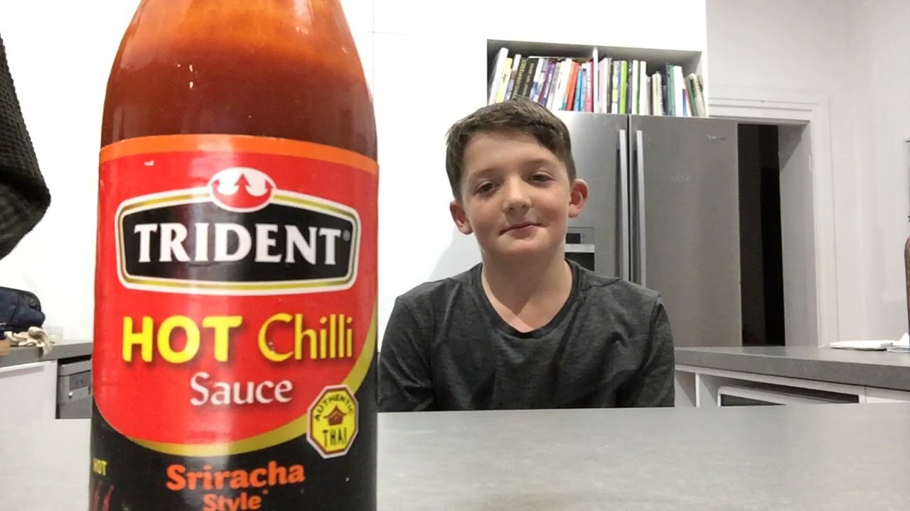 Hot chilli sauce challenge really hot - YouTube
