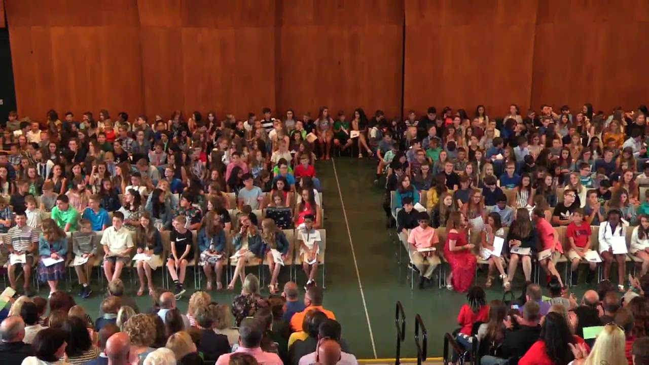 EHUE 6th Grade Ceremony - YouTube