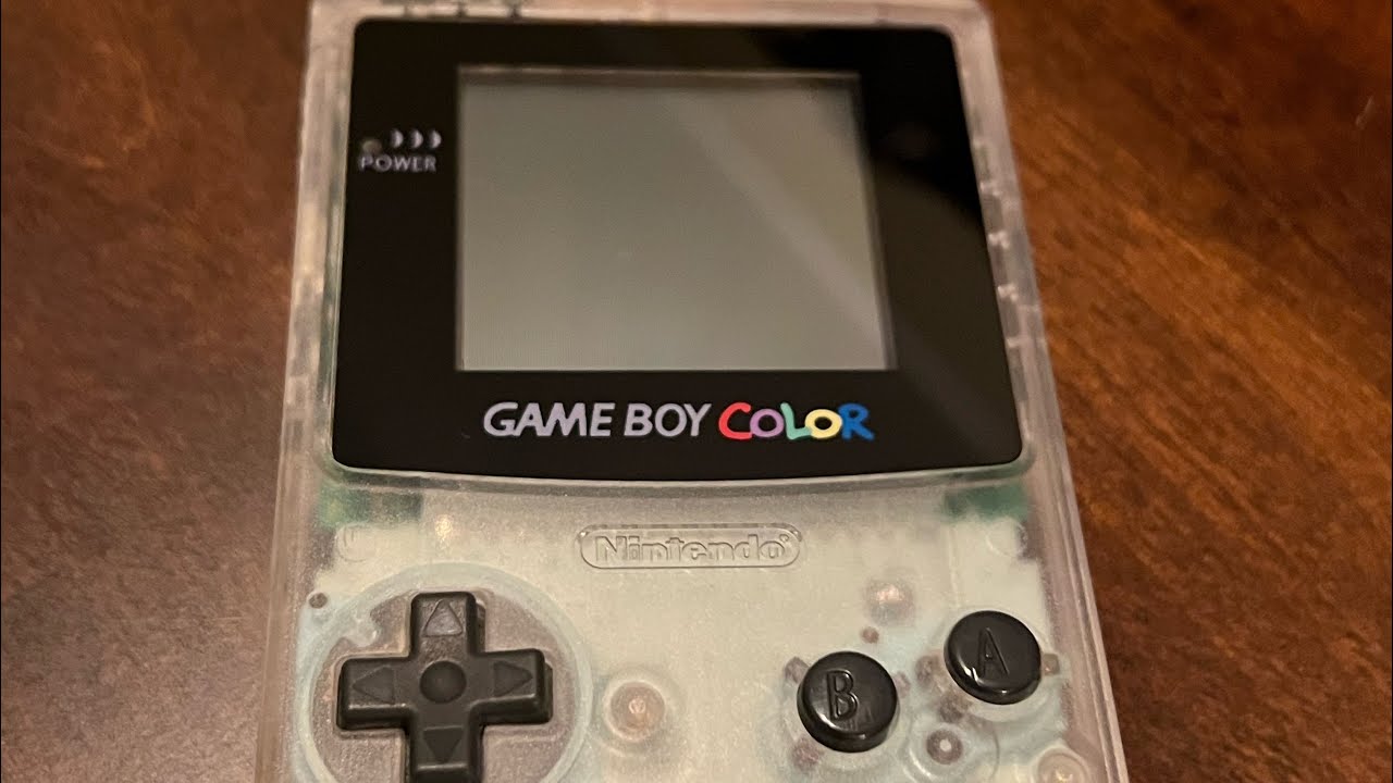 Simple replacement of a Gameboy Color Screen. - YouTube