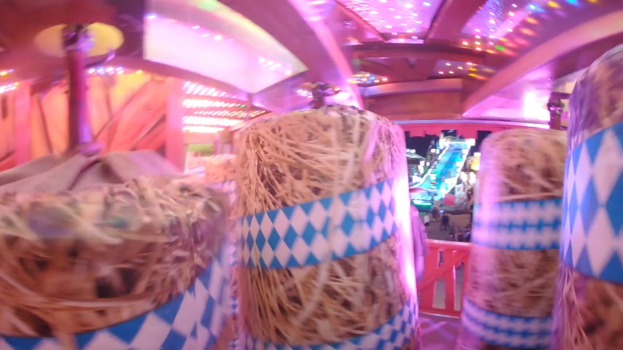 Fun house at Octoberfest in Munich 2017 - YouTube