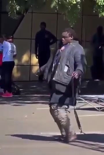 Mr and Mrs by yo maps - YouTube