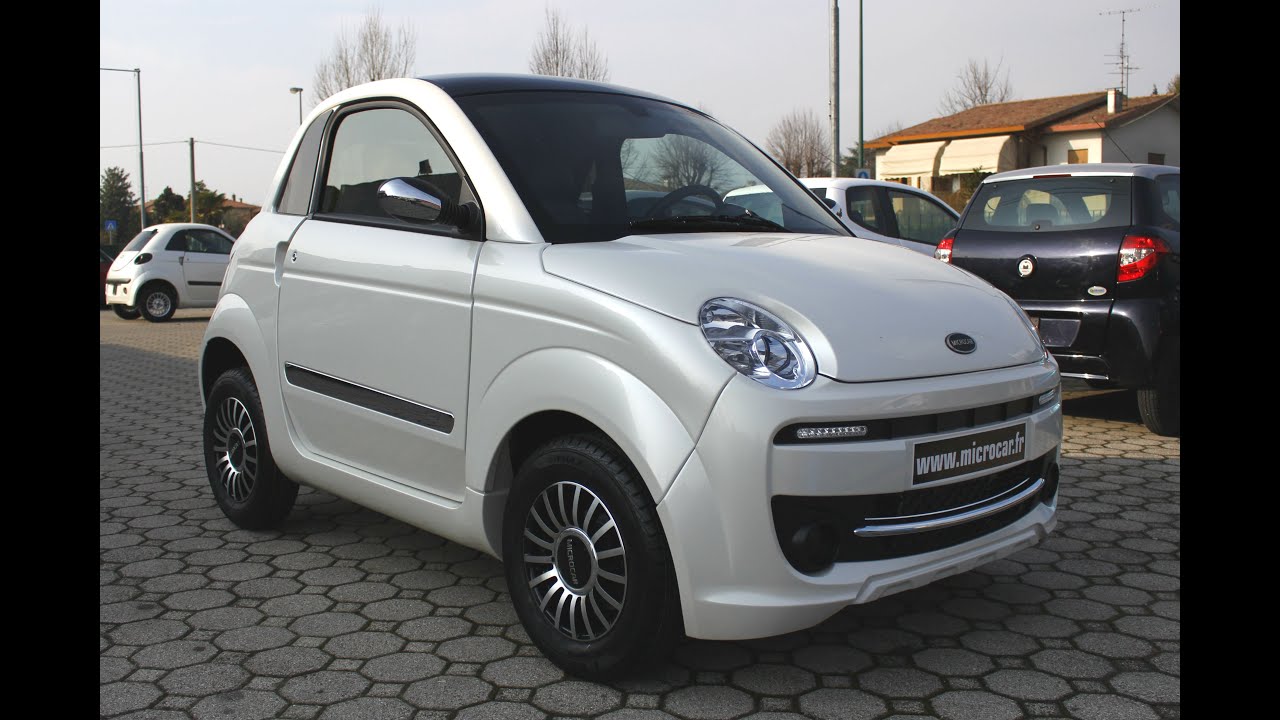 MICROCAR DUE' YOUNG MY 2016 - Guida dai 14 anni - YouTube