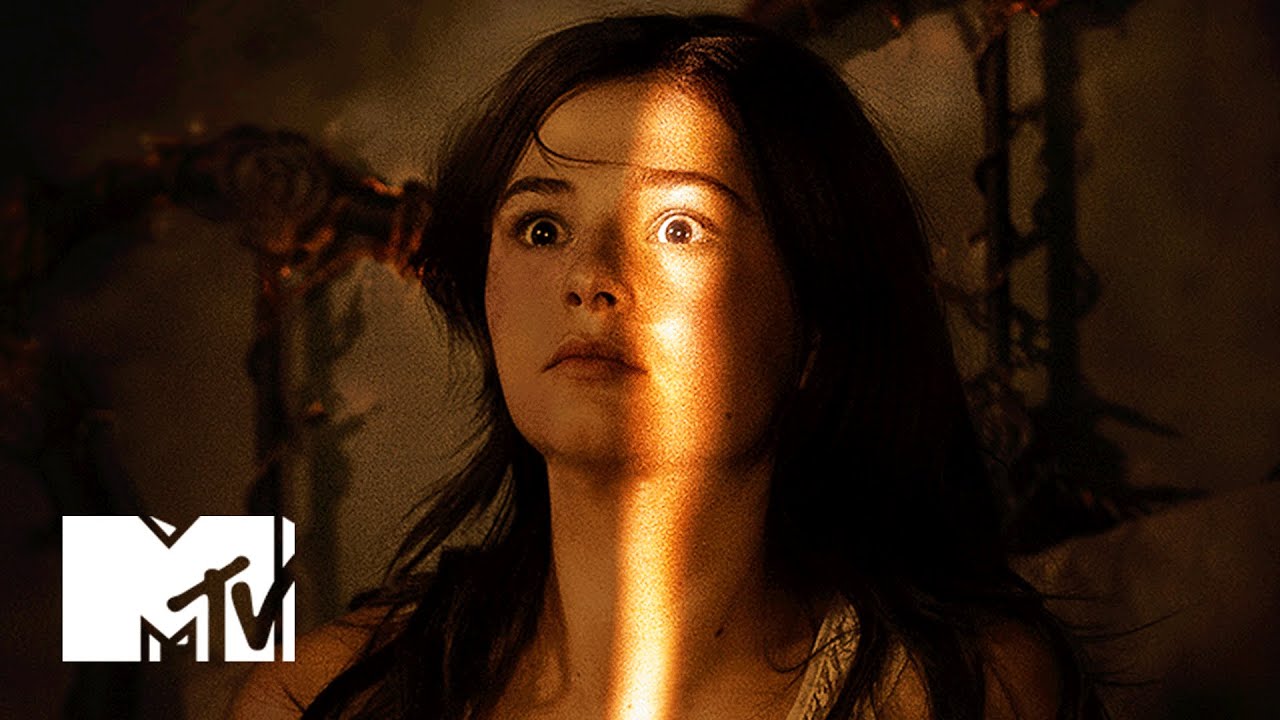 Insidious: Chapter 3 (2015) | Exclusive Movie Clip (HD) | MTV - YouTube