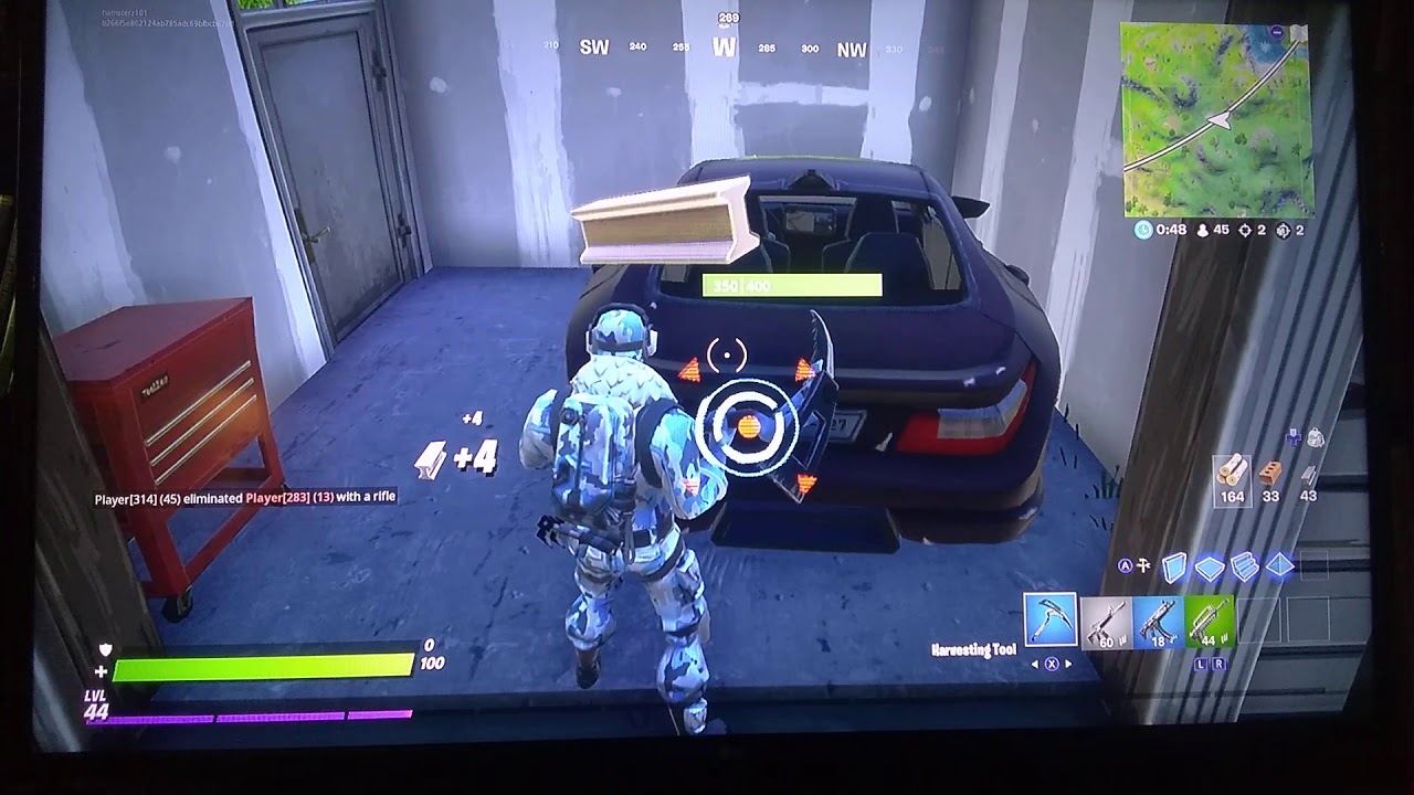 Landon playz fortnite (my first win on camera) - YouTube