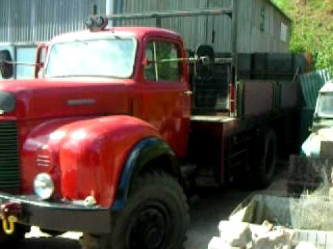 commer Q4 4x4 lorry - YouTube