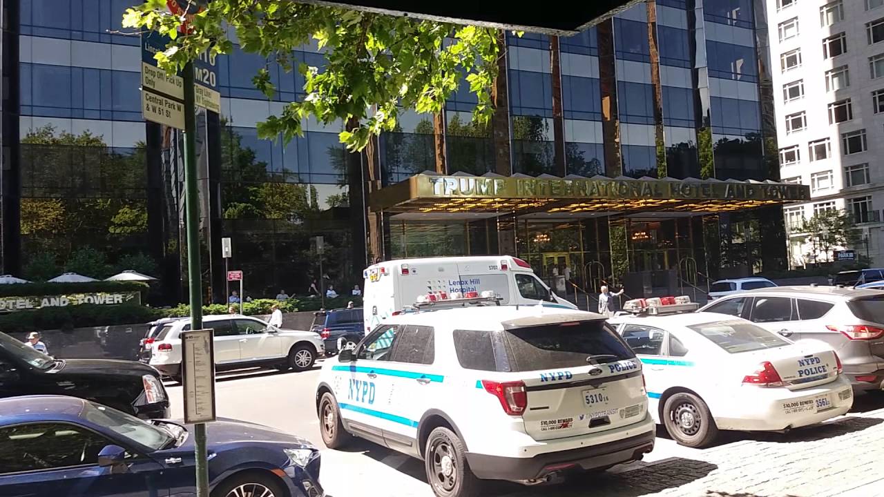 Northwell Health EMS Responding In Manhattan, New York - YouTube