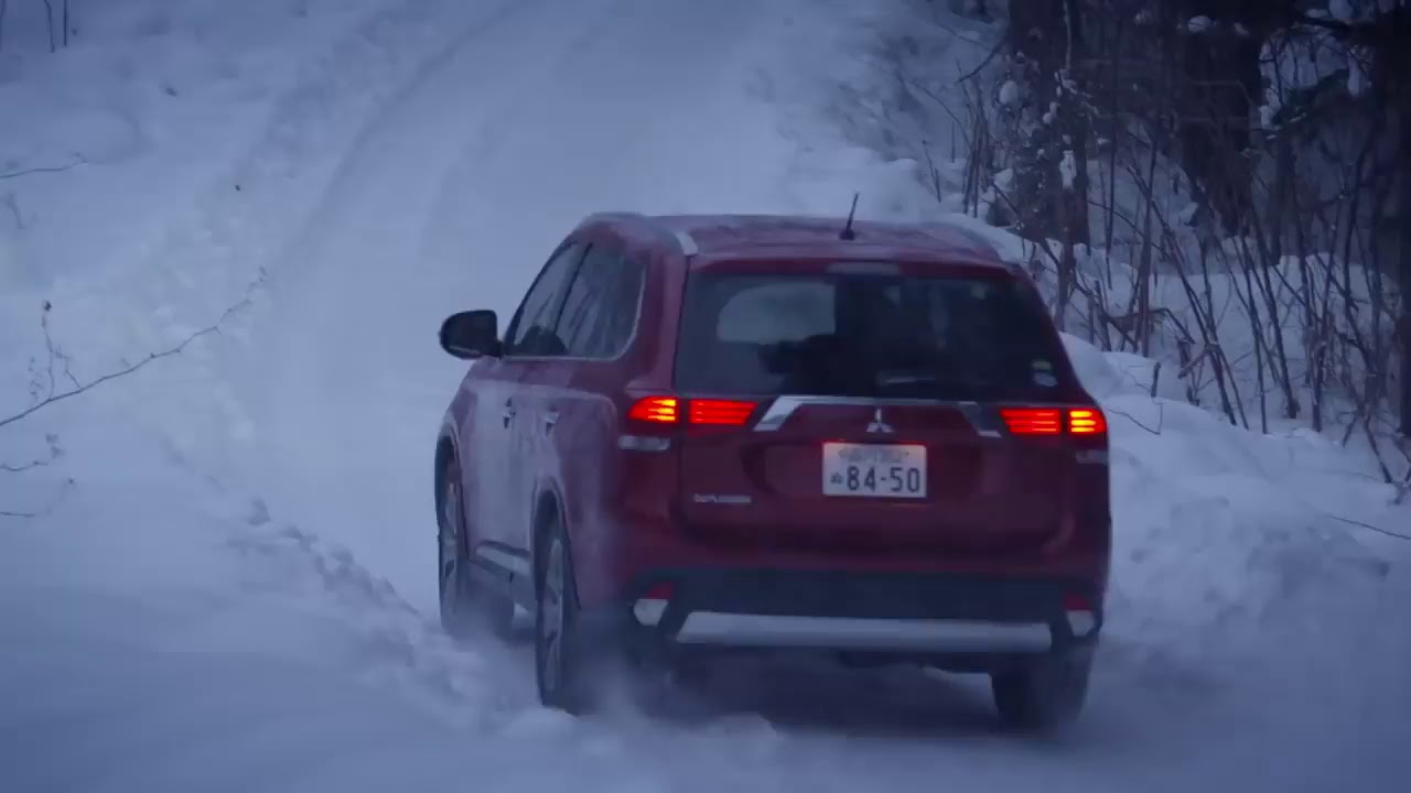 Mitsubishi Outlander Special Snow Driving - YouTube