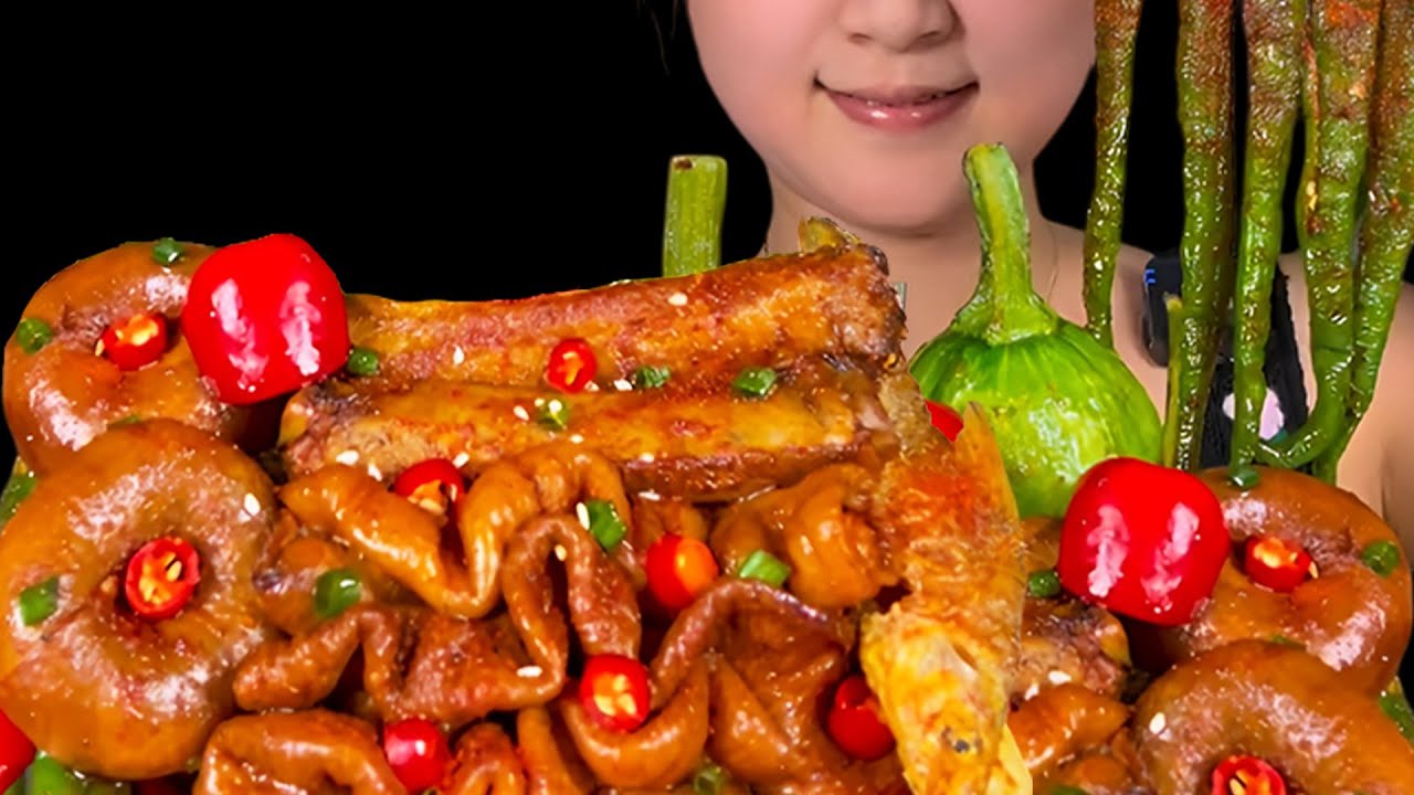 Home-cooked meals, Spicy pork intestines, ring intestines, tiger skin ...