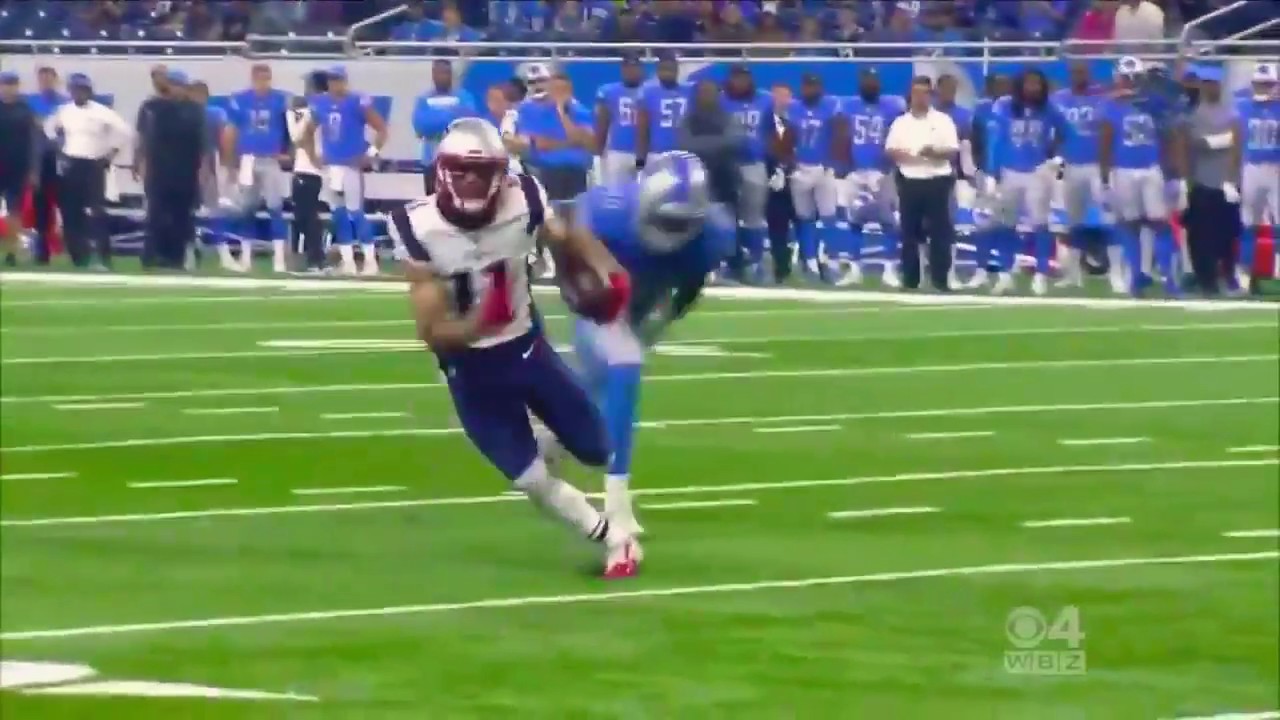 Patriots' Julian Edelman apparent right Knee injury - YouTube