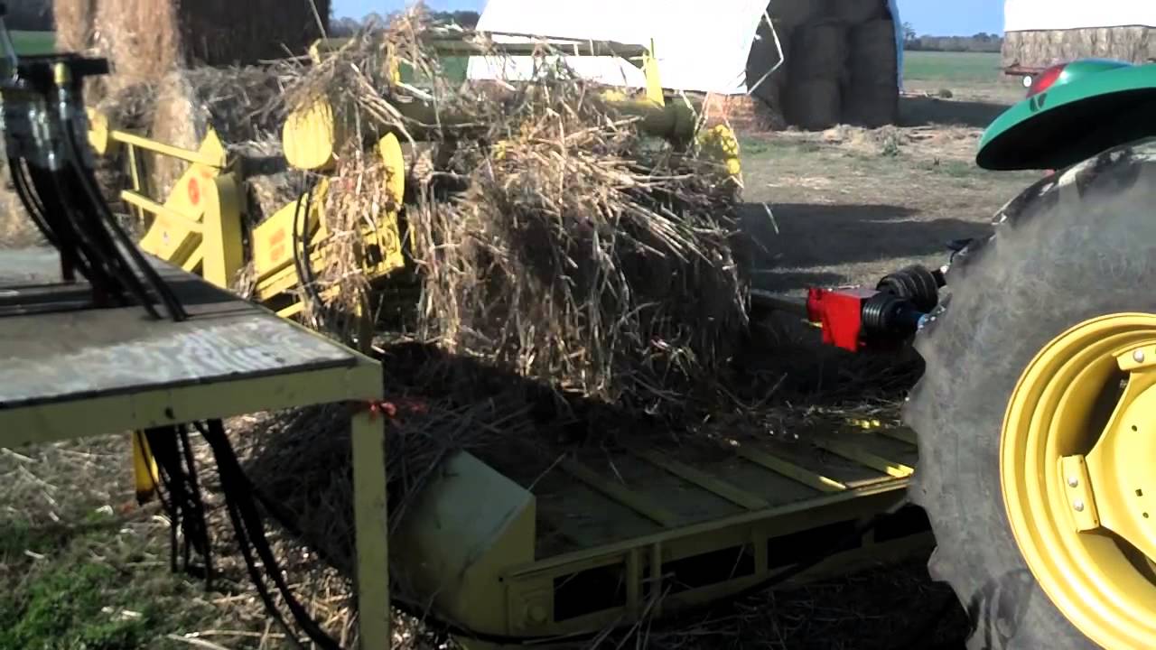 T's EZ Unroller and InLine Baler - YouTube