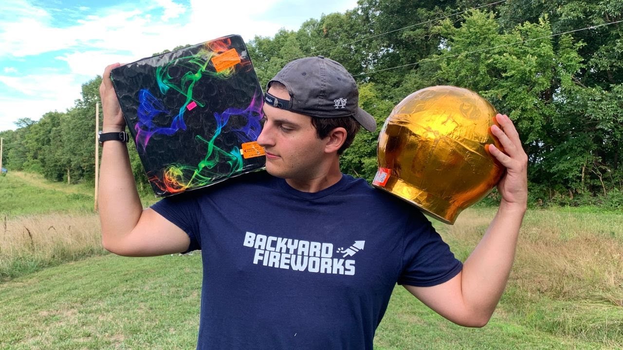 Lighting HUGE Fireworks - YouTube