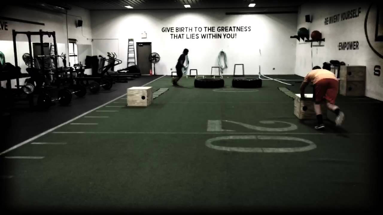 Football Training | Meadowbrook Colts - YouTube