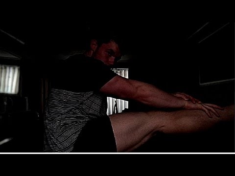 Gay Jr Bodybuilder morning quads - YouTube