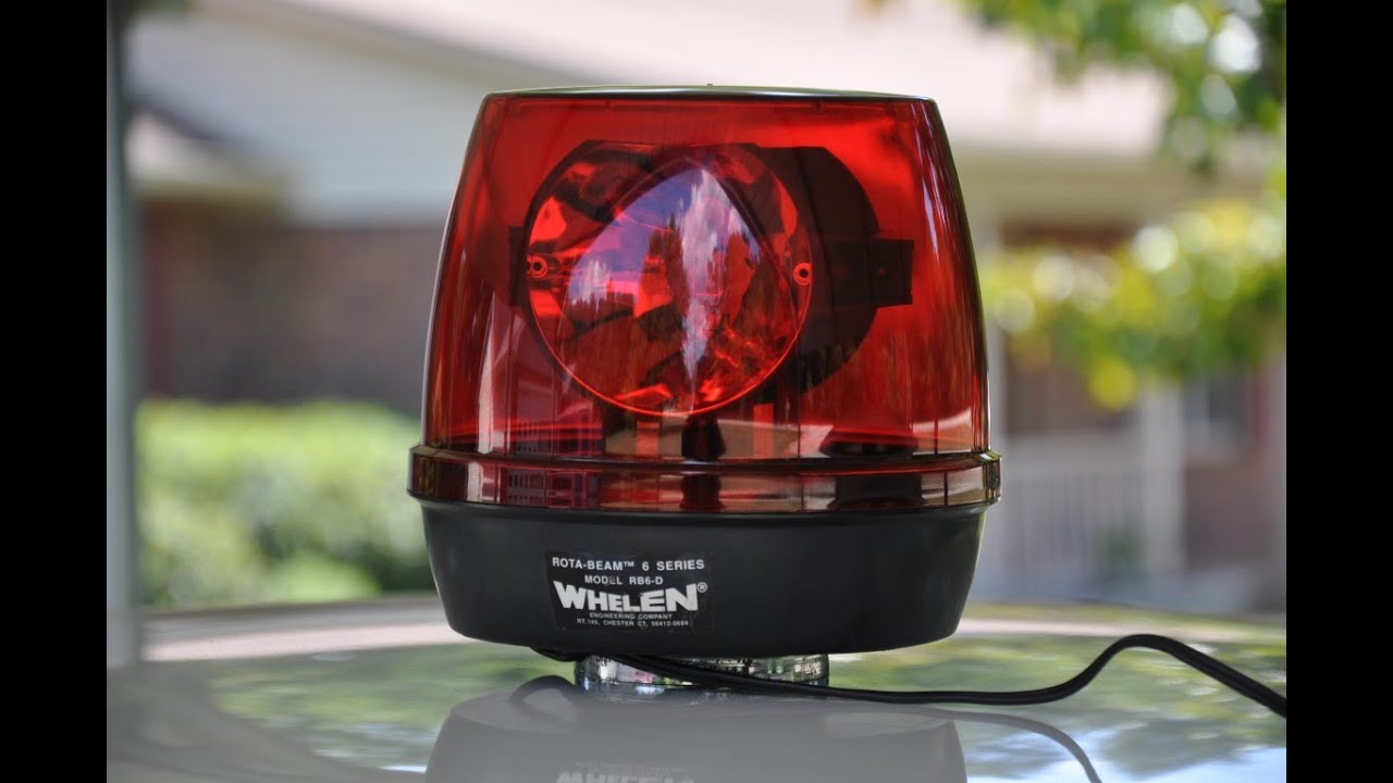 Whelen RB6-D - YouTube