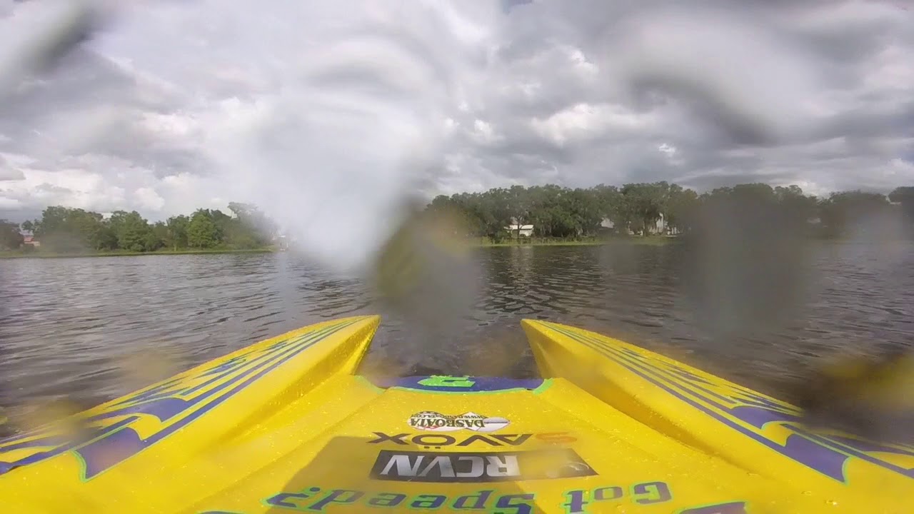 Insane rc boat onboard - YouTube