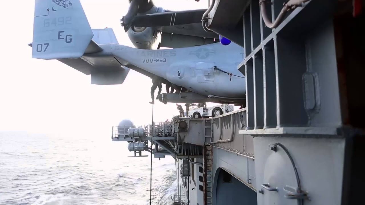 22 MEU Fast Roping - YouTube