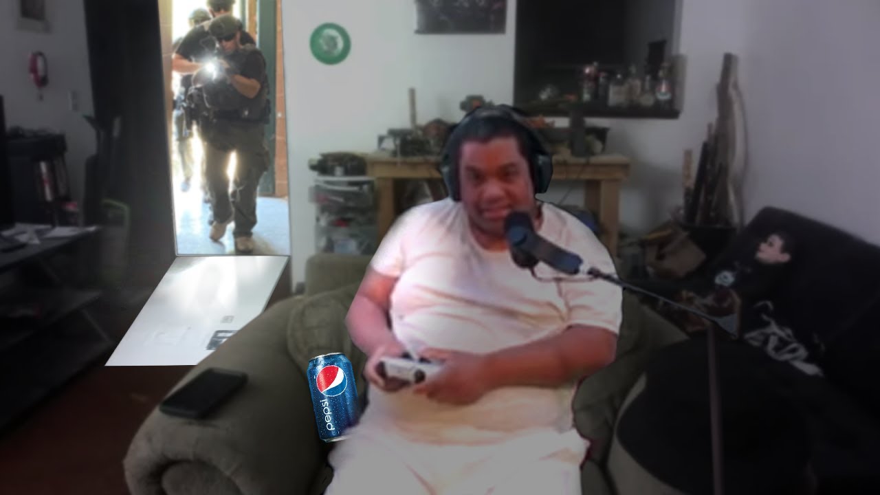 Ravensdolphin can't quit questionable anime behaviors - YouTube