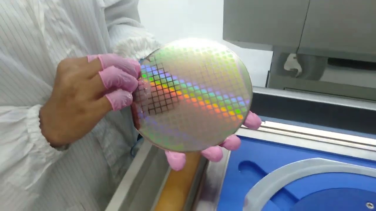 Cara melakukan Proses Wafer Mounting - YouTube