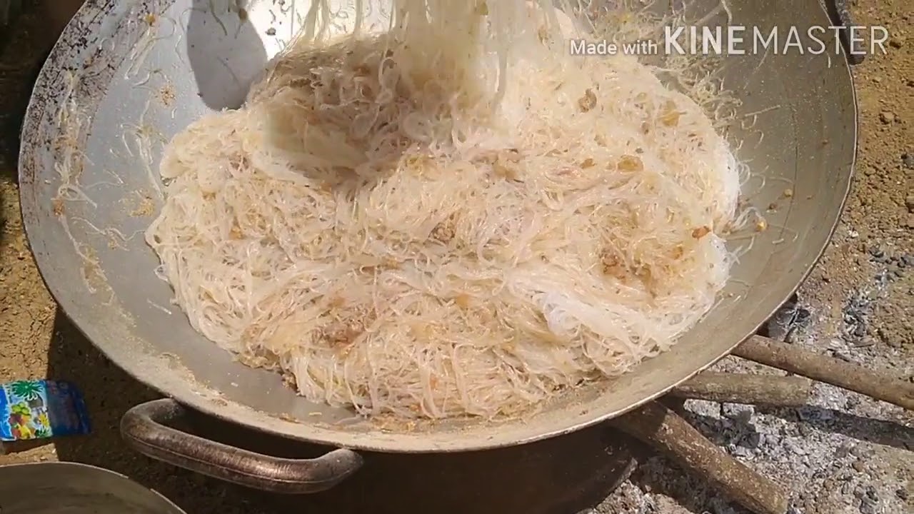 Ua peev choj npab nauj noj nawb - YouTube