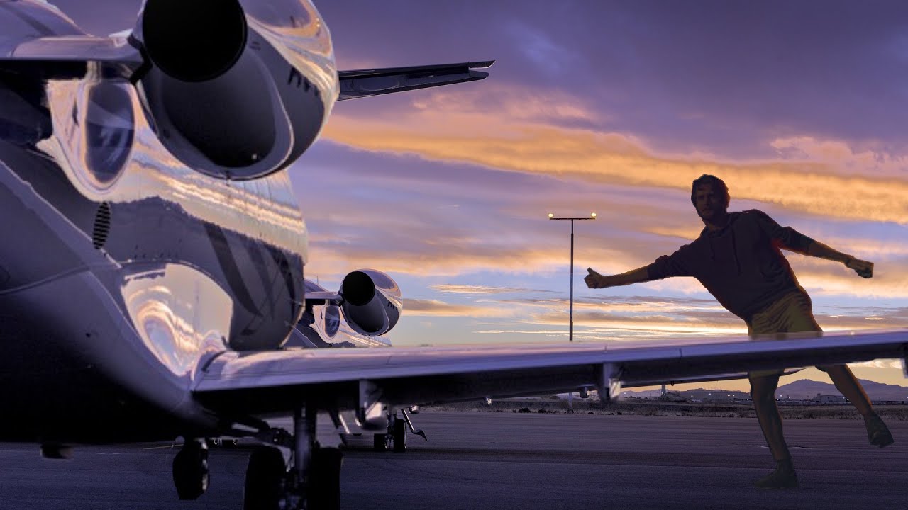 I raced my friends to see who is the best hitchhiker | travel vlog ...