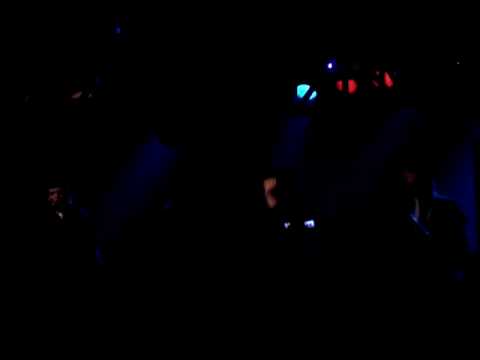 Cachorro Grande - Dance Agora (Absinto Santa Maria 29/10/2009) - YouTube