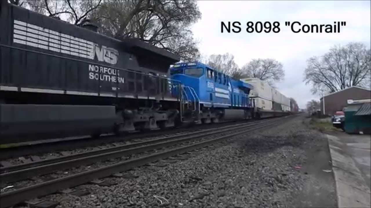 Norfolk Southern Conrail Heritage Unit 8098 In Alliance, Ohio - YouTube