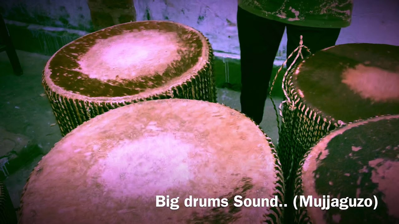 Drum Rhythms from Obutiko (Buganda) - YouTube