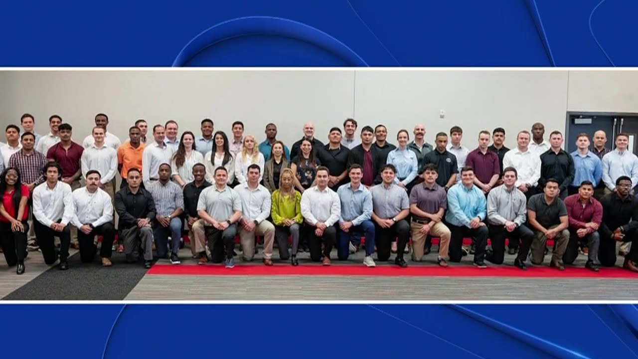 Fort Worth Fire Department welcomes largest class of recruits - YouTube