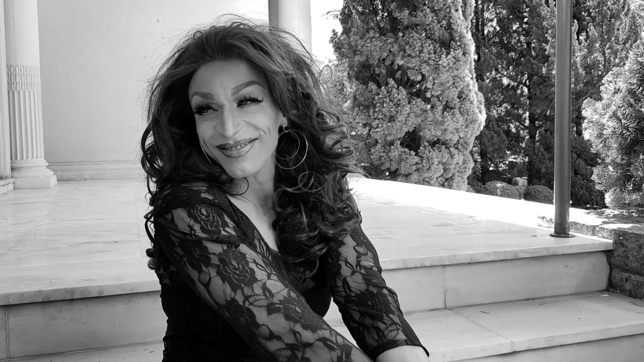 Cassandra Corte 01 - YouTube