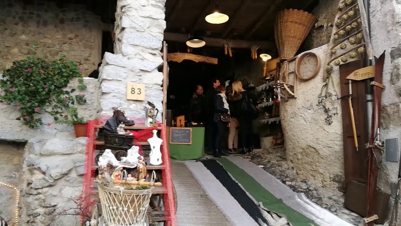 RANGO - Mercatini di Natale 2019 - YouTube